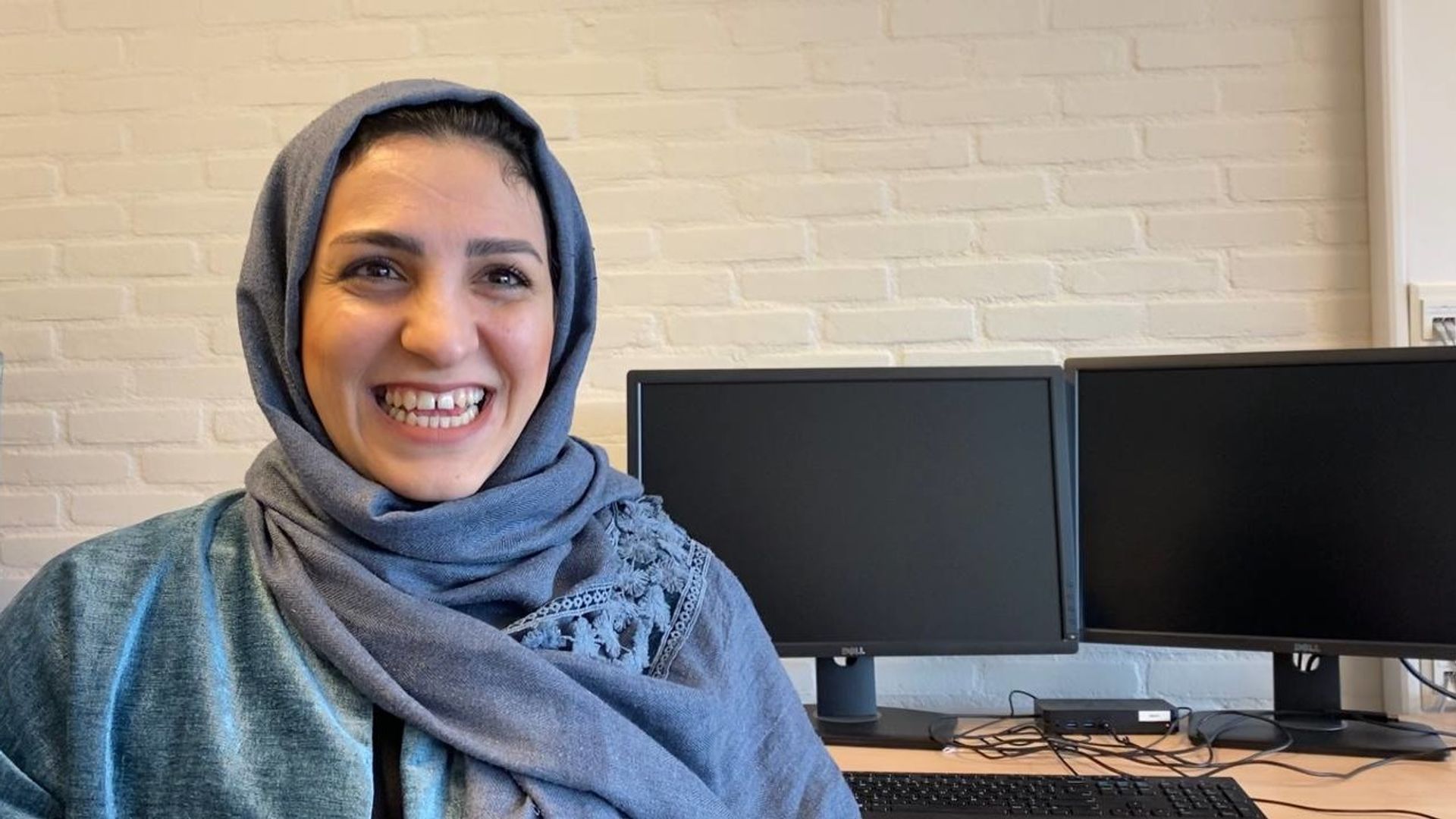Marzieh uit Iran maakt in Coevorden als eerste gebruik van nieuwe inburgeringswet: 'Ze voelen ...
