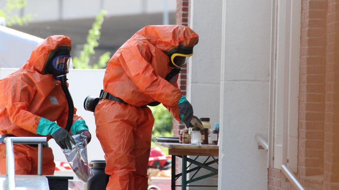 Explosieve stof Augustinus College door EOD tot ontploffing gebracht (update) - RTV Noord