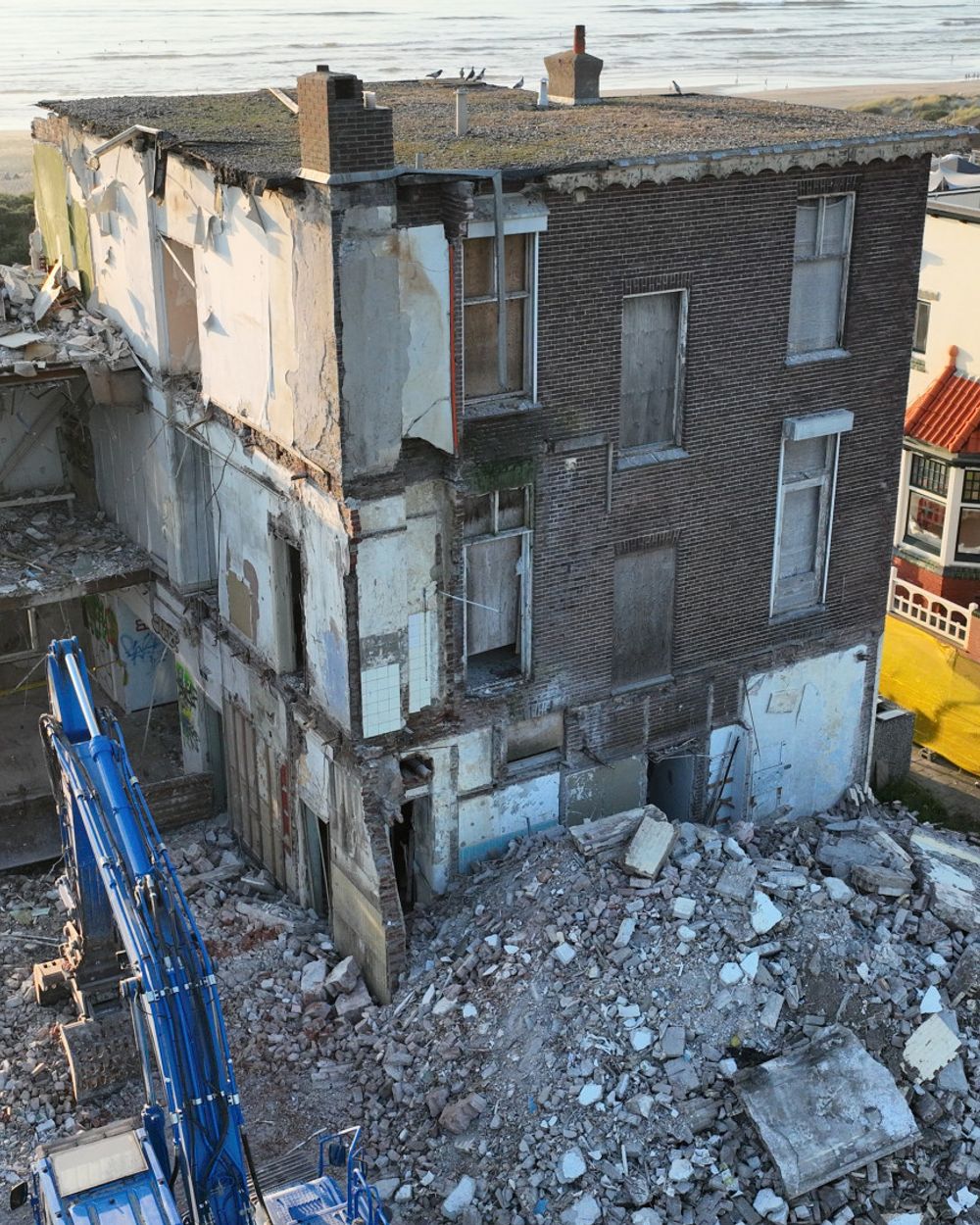 Hotel Sonnevanck tegen de vlakte: 'Verpaupering doorn in het oog ...