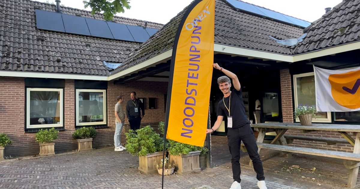 Portofoons en zendamateurs ingezet tijdens oefening noodsteunpunt - RTV ...