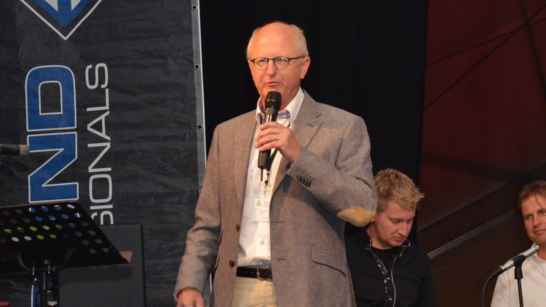 Oud-gedeputeerde Herman Lange overleden - RTV Drenthe