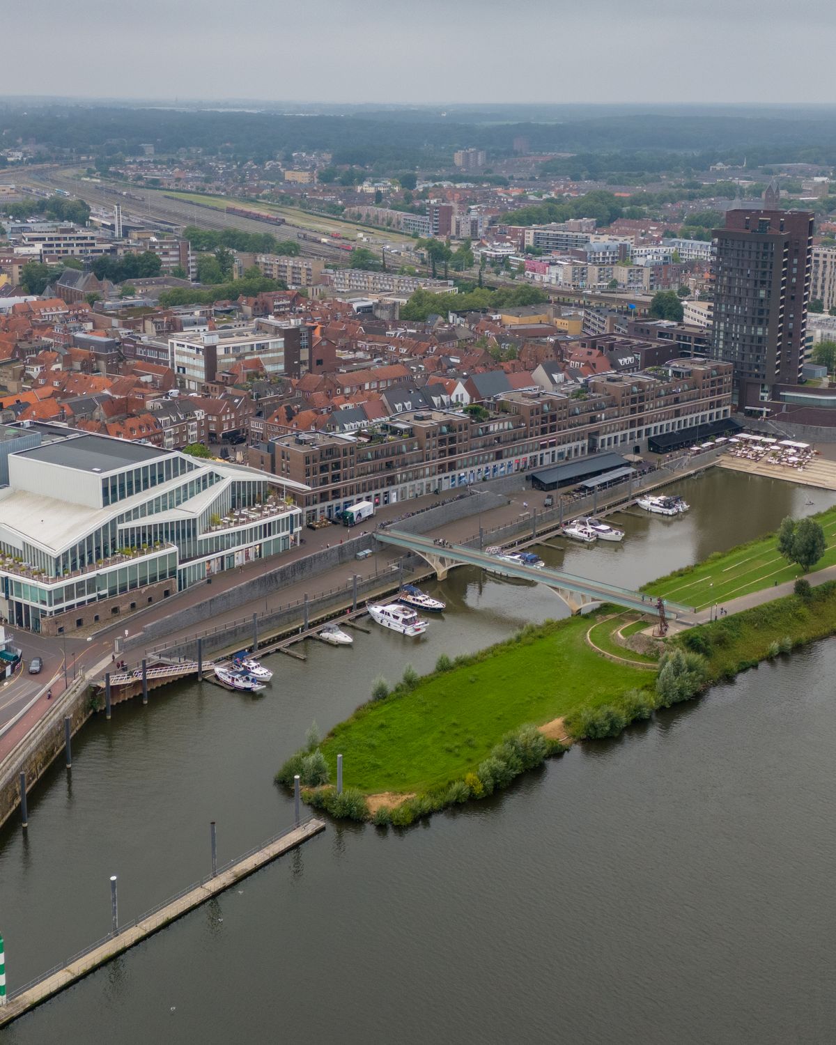 Laatste dag voor Stadspas Venlo: gemeente stopt na faillissement GroupCard - L1 Nieuws