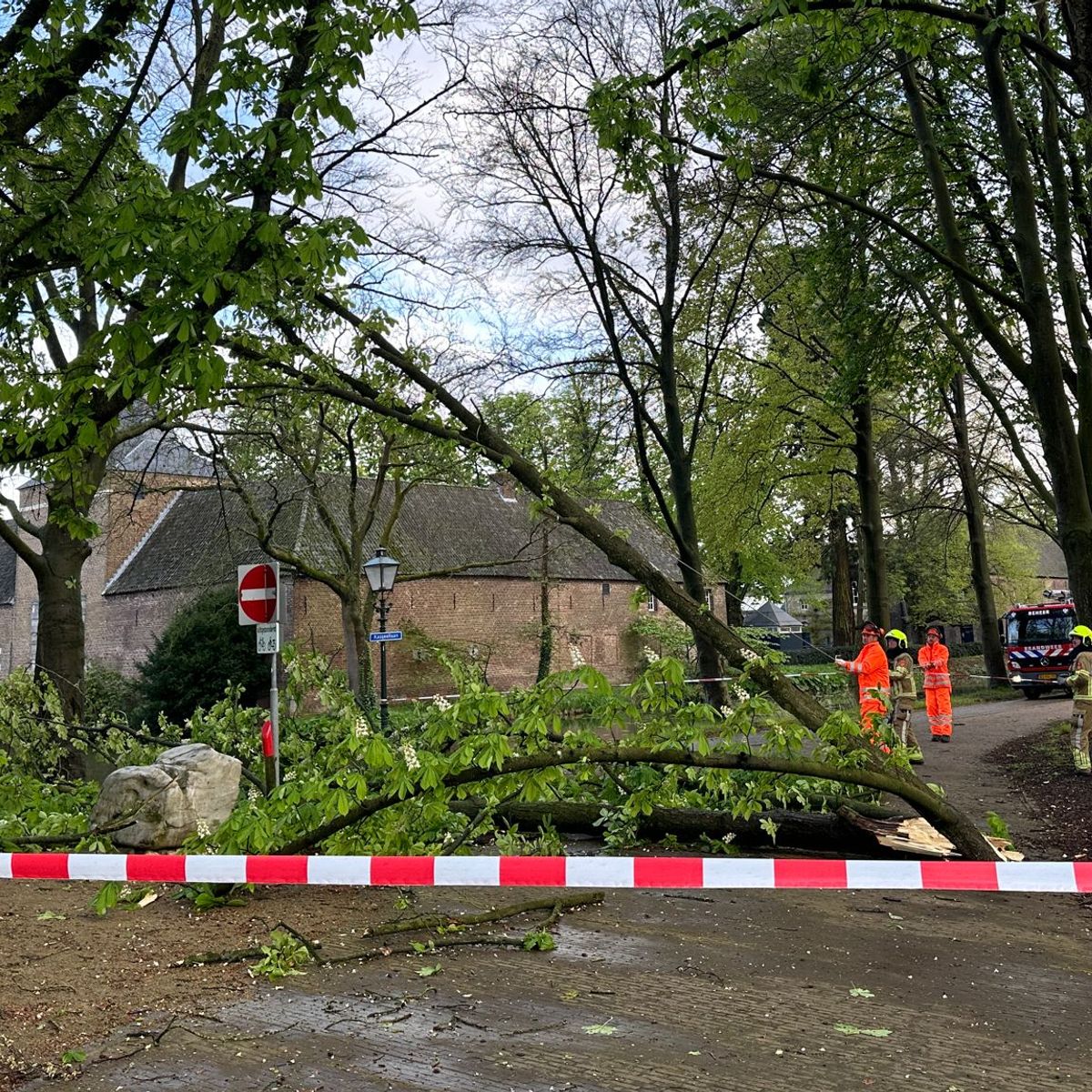 Weer weerwaarschuwing: hagel, regen en harde windstoten - L1 Nieuws