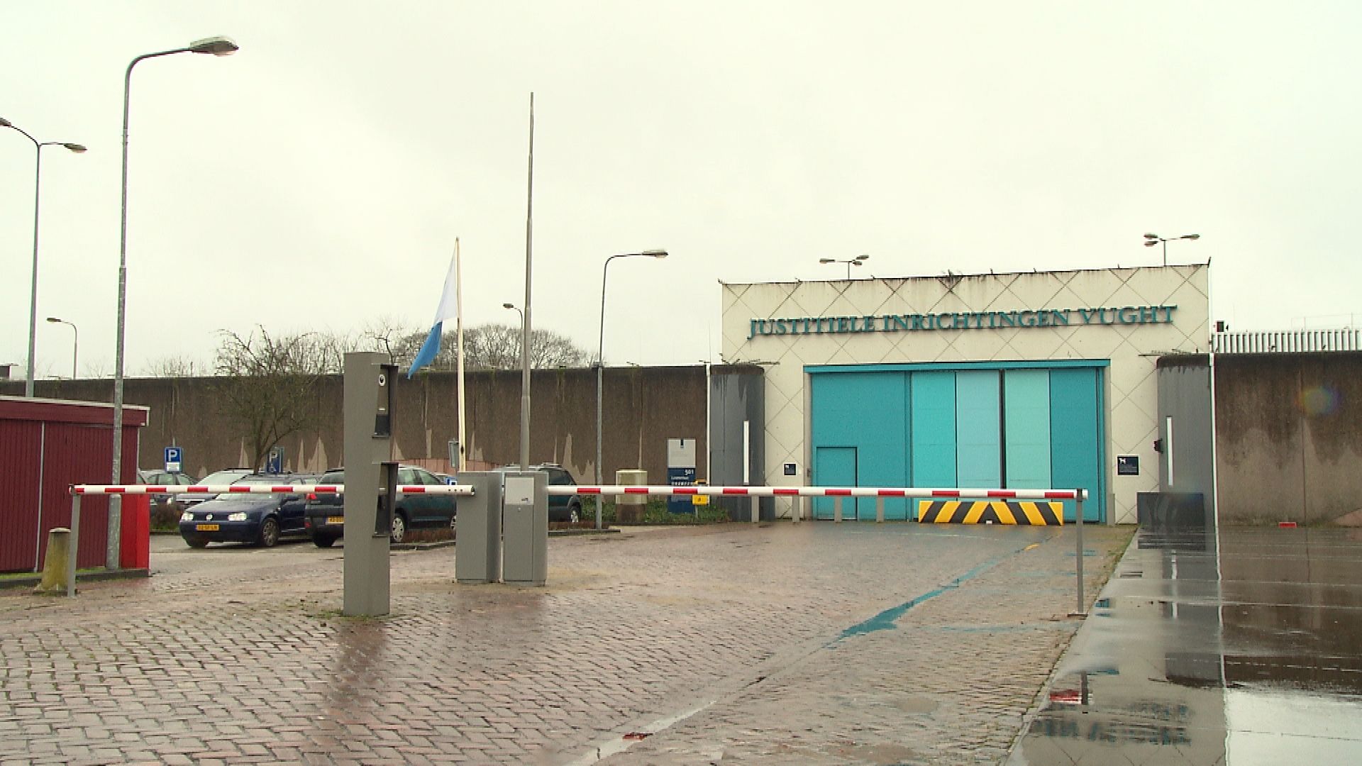 D66 wil nieuwe onderhandelingen over compensatiepakket: 'Gevangenis ...