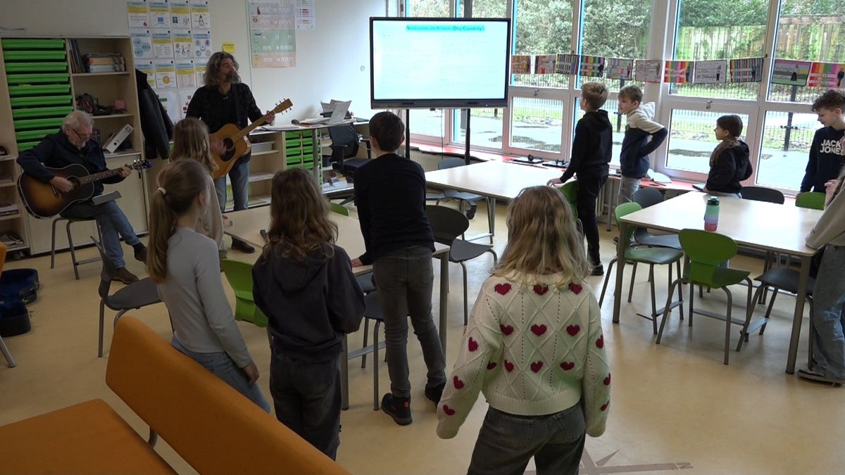 Kinderen leren Groningse liedjes voor Westerwolds Laidjesfestival - RTV ...
