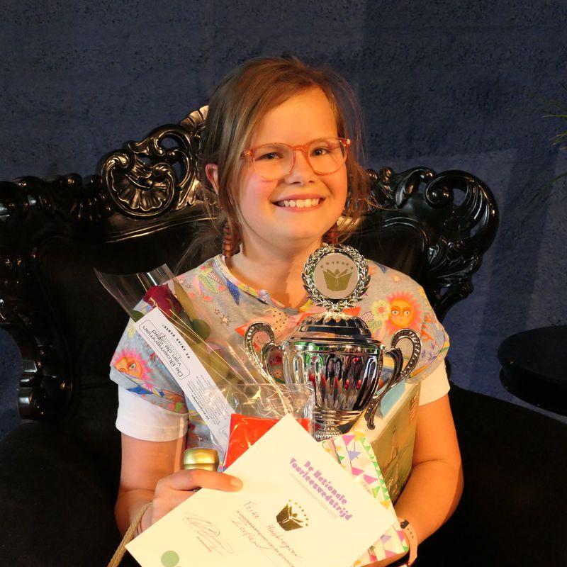 Feike is de Zeeuwse voorleeskampioen: 'Ik ben flabbergasted' - Omroep Zeeland