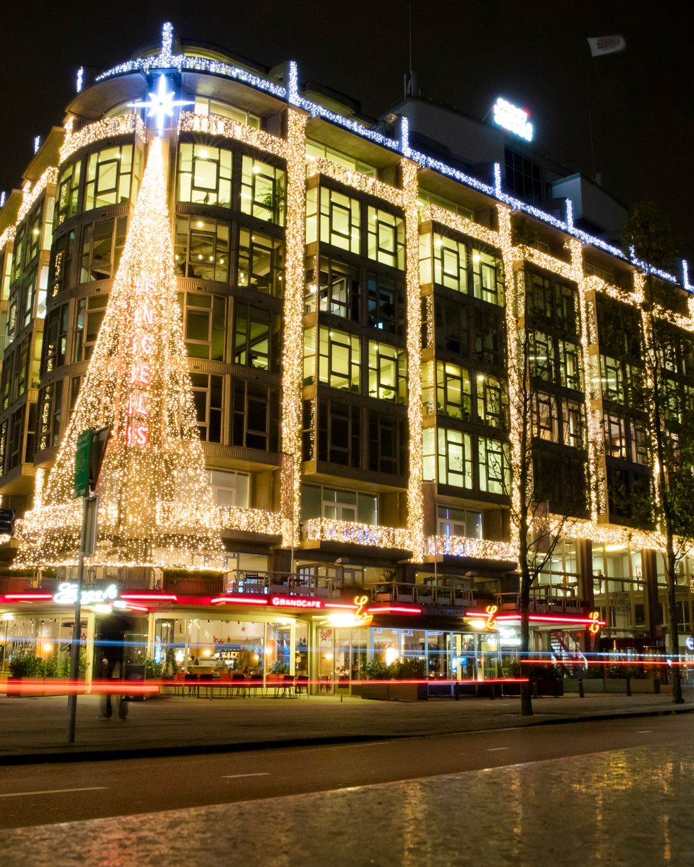 Groot Handelsgebouw heeft nieuwe eigenaar - Rijnmond