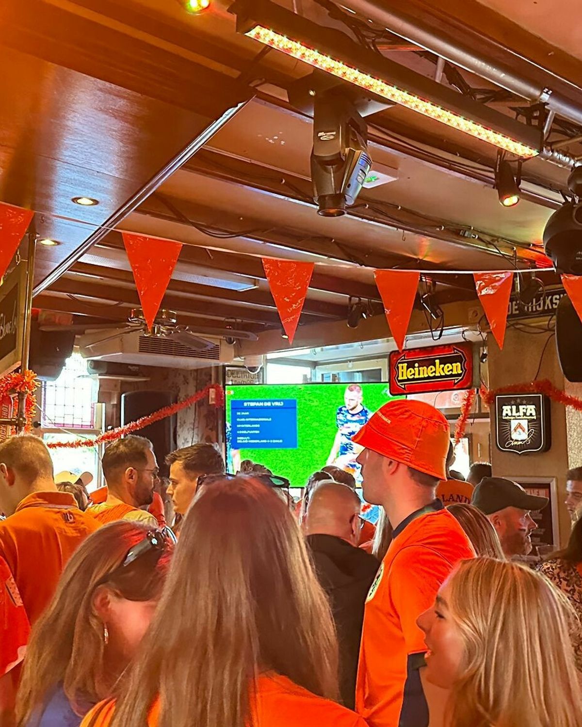 Midden in de nacht naar de kroeg voor het WK? Op deze plekken in ...