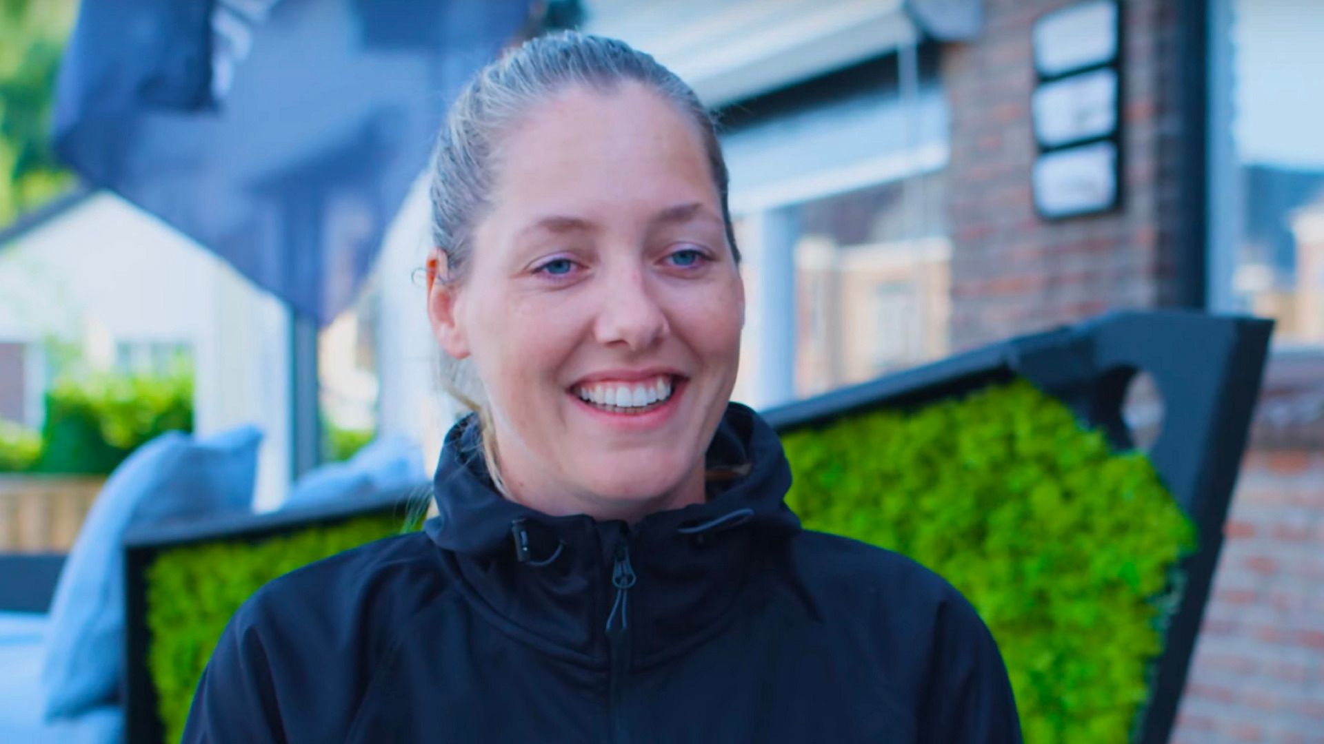 Marieke de Boer uit Woudsend wint de Jonge Ondernemersprijs - Omrop Fryslân