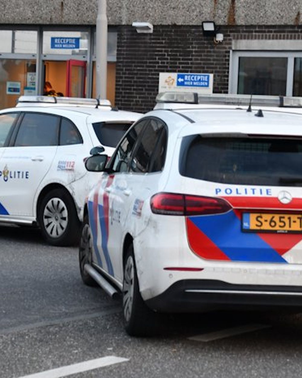 Politie houdt man aan voor steekincident azc - Omroep Zeeland