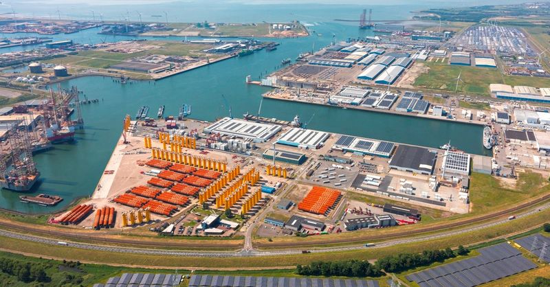 Terrein BTZ gegund aan BOW Terminal, bekend van de grote gele ...