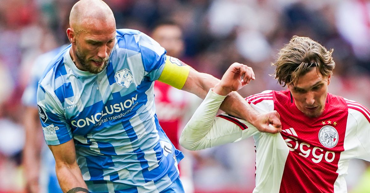 FC Utrecht verslaat Ajax en plaatst zich voor play-offs: 'Scoren tegen ...