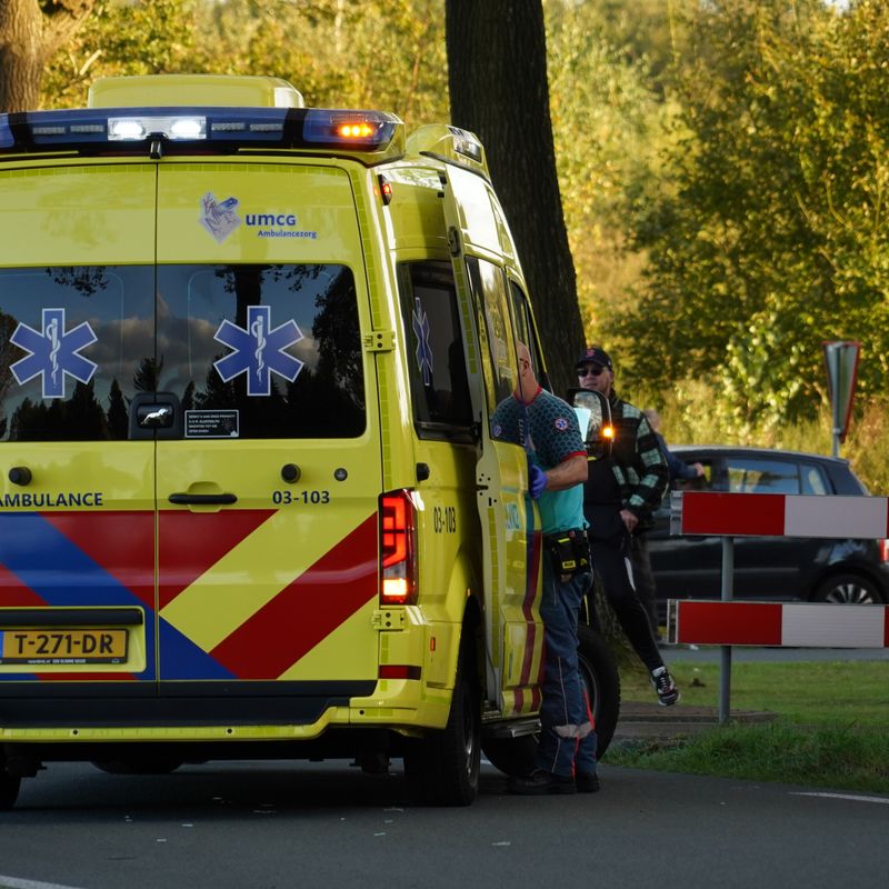 Gewonde bij botsing tussen auto en fiets in Nooitgedacht - RTV Drenthe