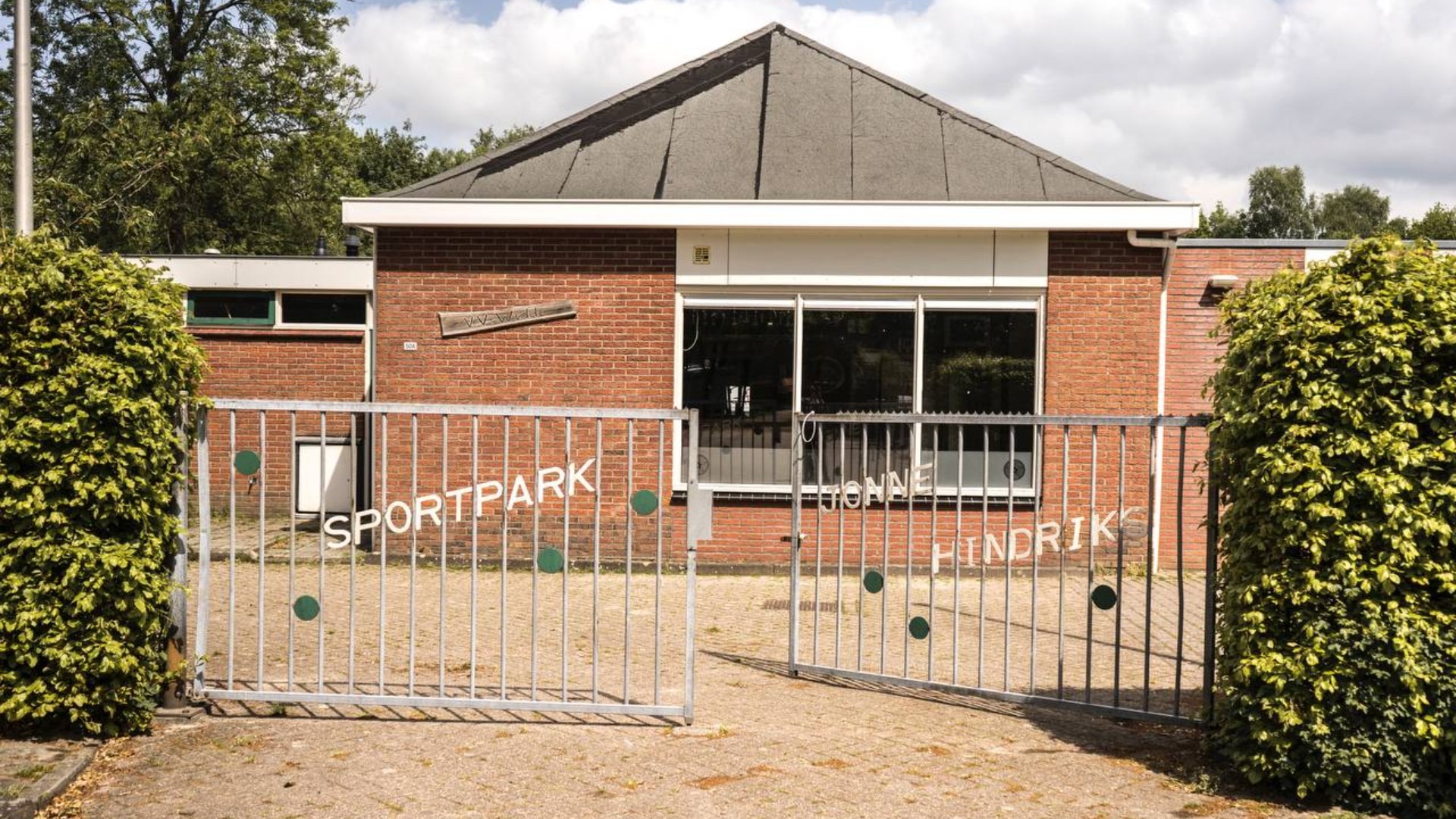 Boosheid bij vv Wedde na inbraak in kantine: ‘Heel triest dit’ - RTV Noord