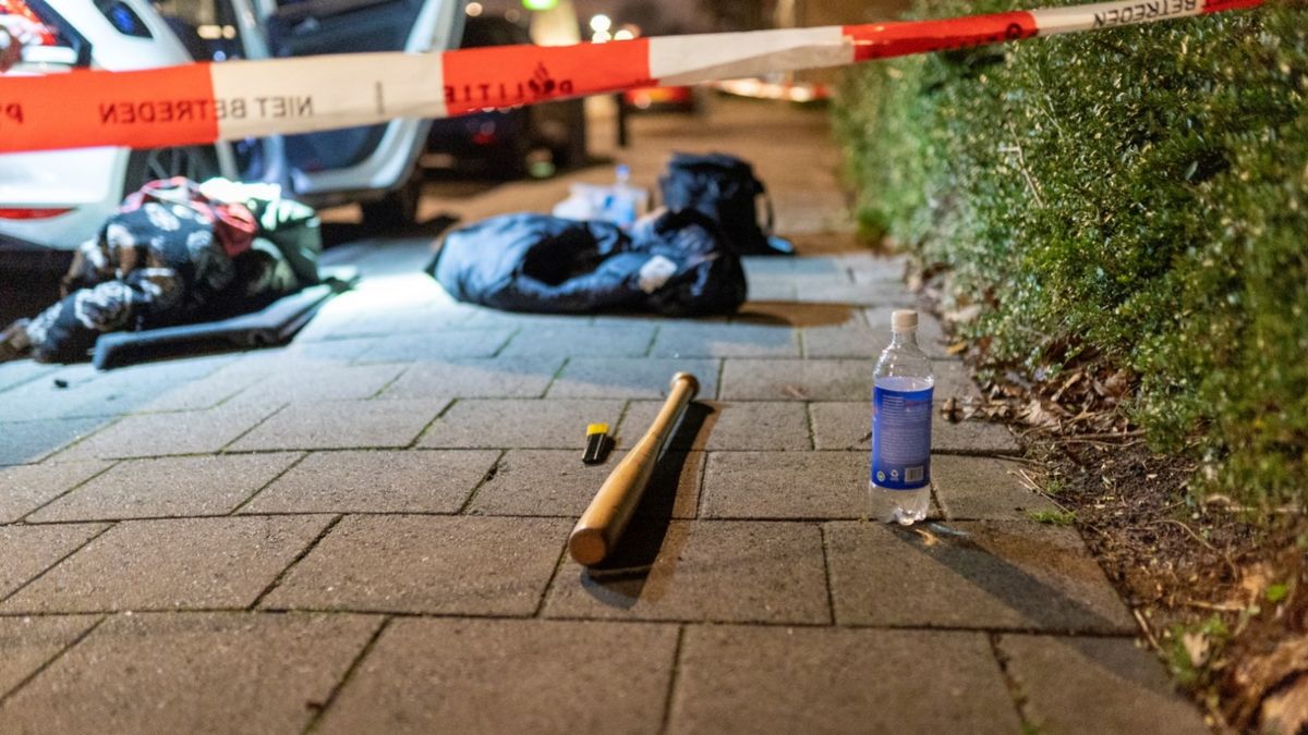 Meerdere aanslagen bij zelfde woning, maar daders en slachtoffer kennen ...