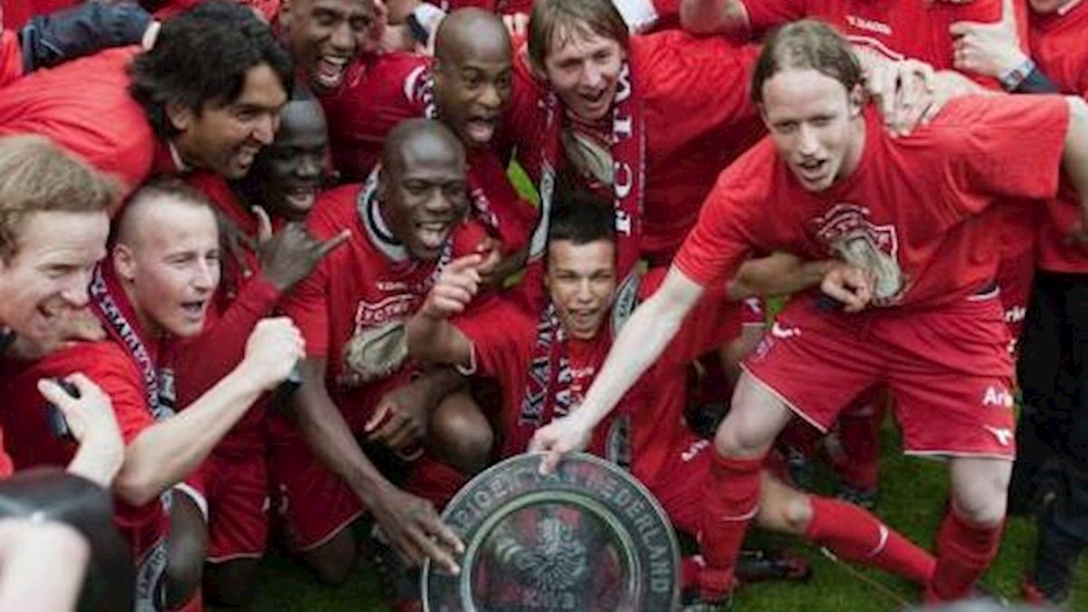 FC Twente voor het eerst landskampioen - Oost