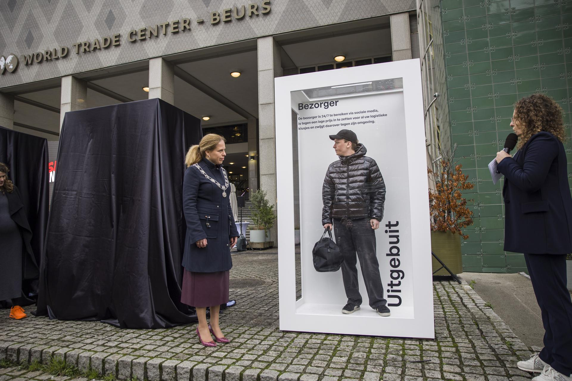 Campagne tegen mensenhandel gelanceerd: zo herken je de signalen van ...