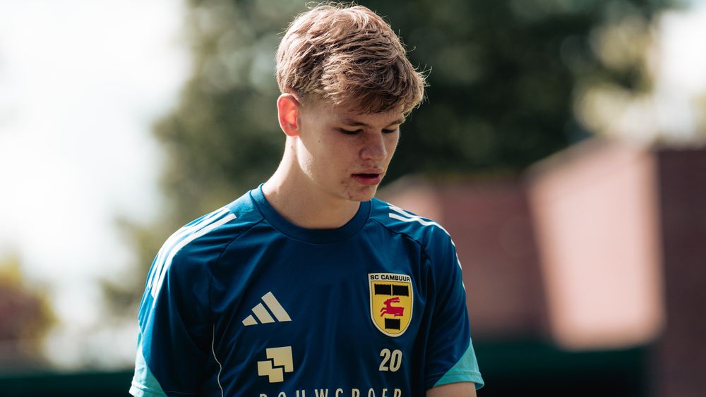 Voetballer Daan Visser (20) verloor zijn vader: "De hele club was op de ...