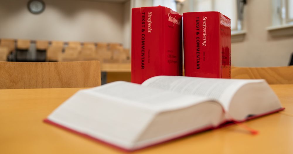 Twee jaar cel voor seksuele uitbuiting in Emmen - RTV Drenthe