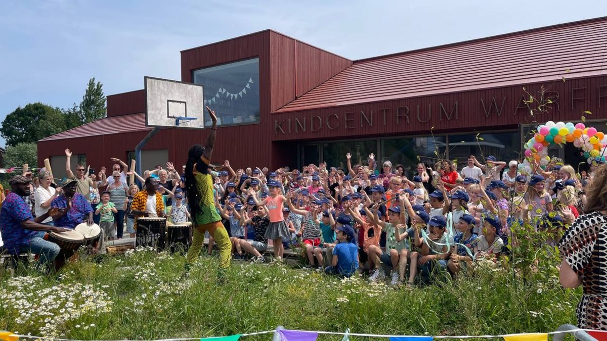 Warffum geeft feestelijk tintje aan officiële opening gloednieuw ...
