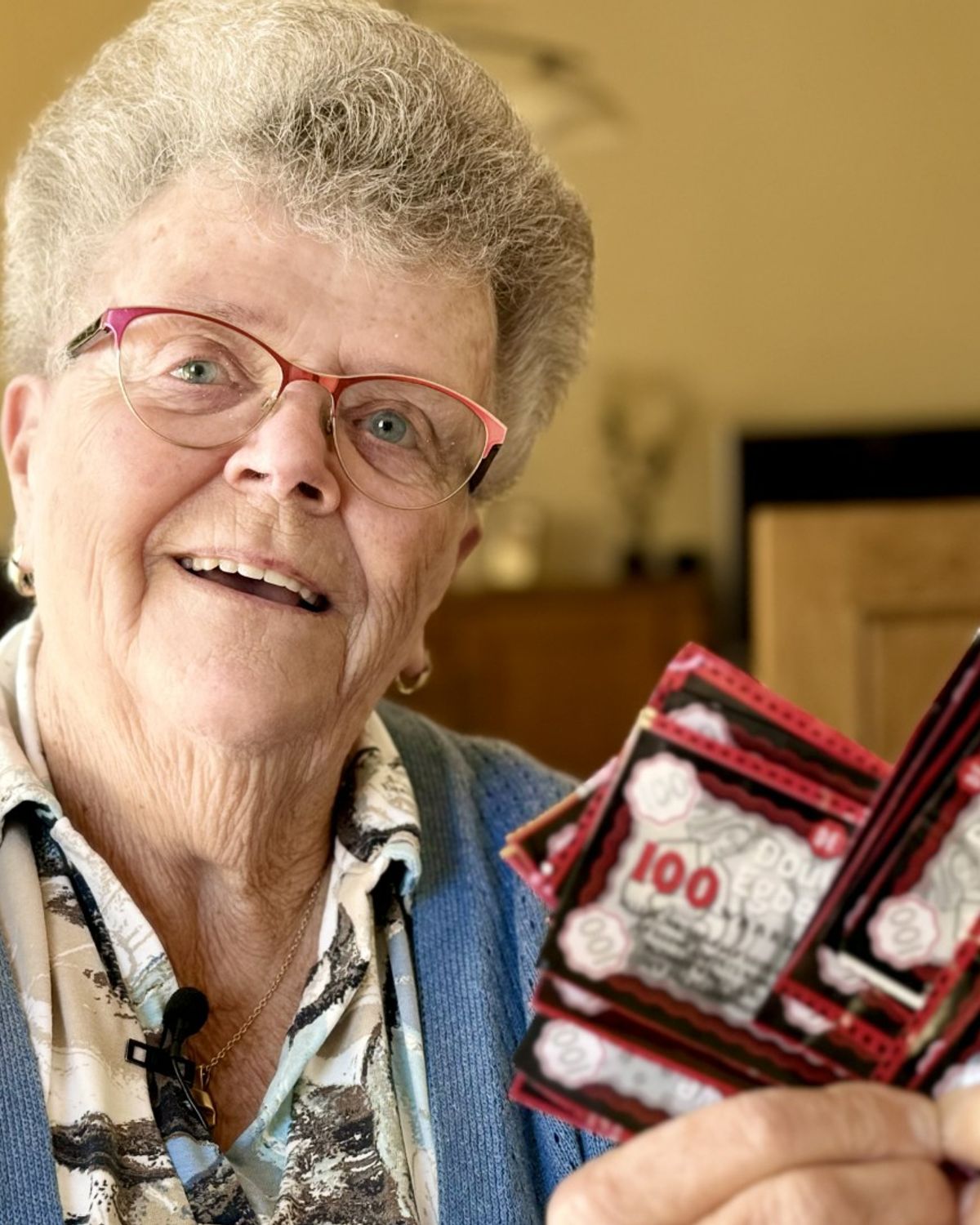 Grote opluchting bij Adrie: ze kan haar Douwe Egberts-punten binnenkort ...