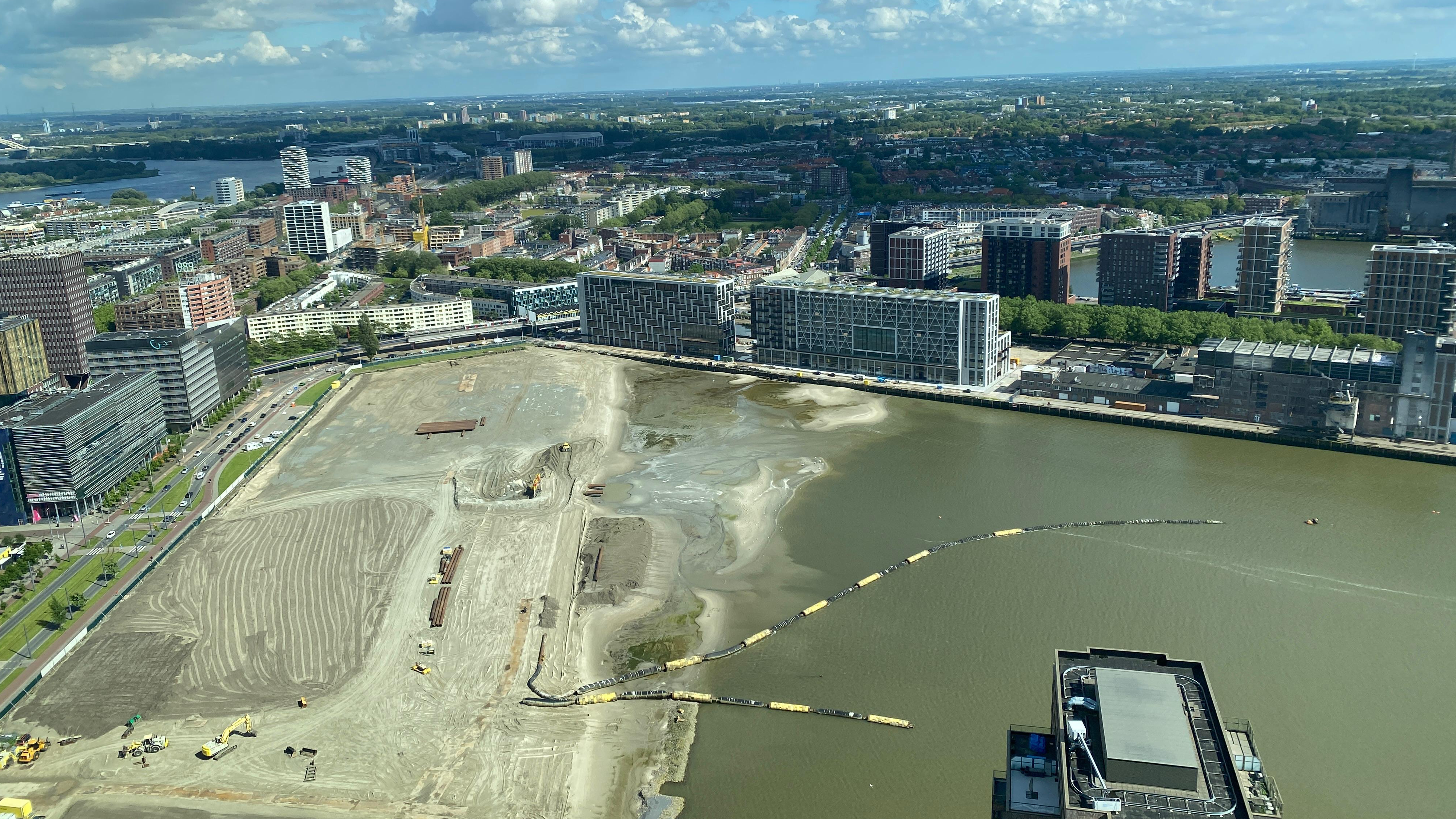 Groen licht voor hoge woontorens aan Rijnhaven - Rijnmond