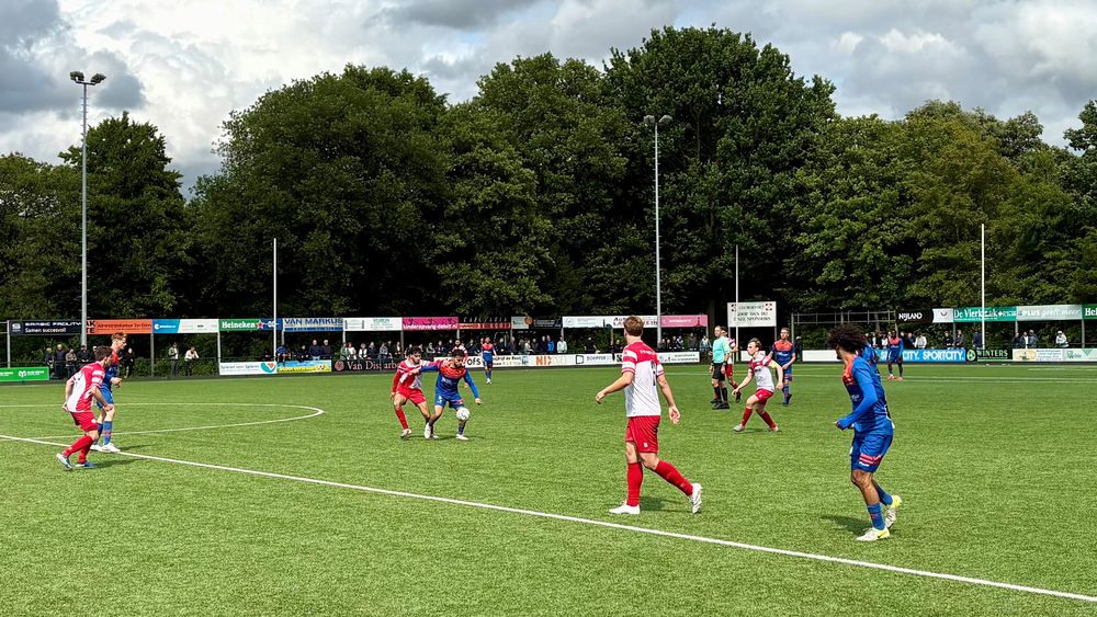 FC De Bilt uitgeschakeld in doelpuntrijk duel: 'Zij waren maatje te ...