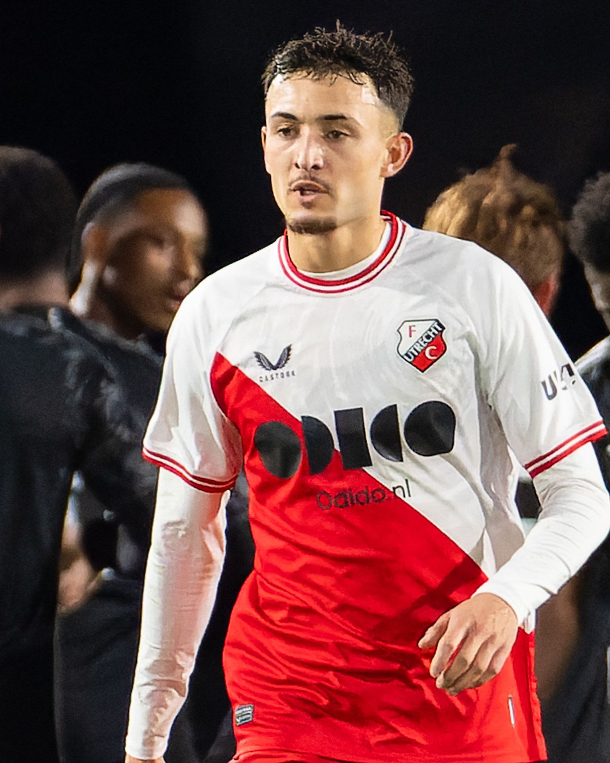 Jong FC Utrecht heeft weinig moeite met RKC Waalwijk - RTV Utrecht