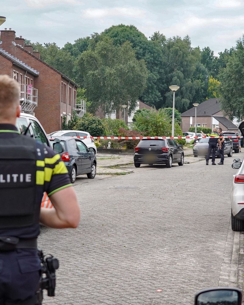Jeugddetentie geëist tegen chauffeur van plegers bendegeweld in Oost ...