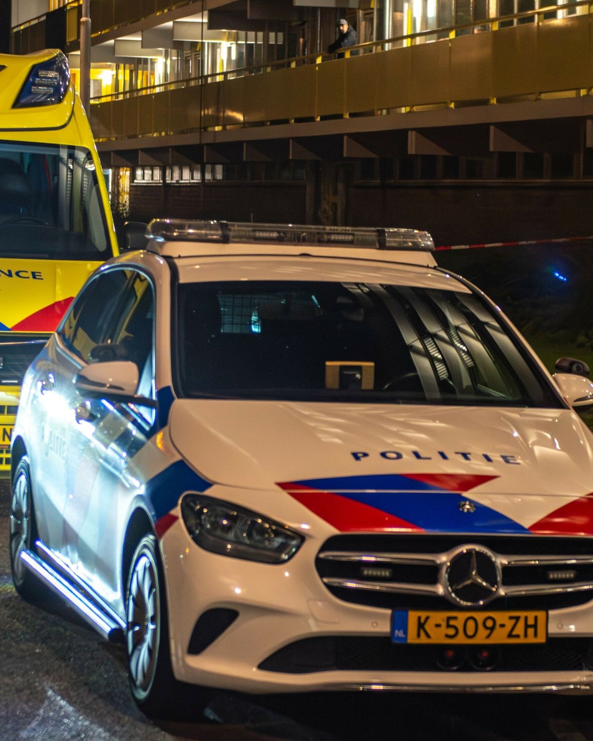 Mogelijke schietpartij in Sneek, politie doet onderzoek | Waterleiding ...
