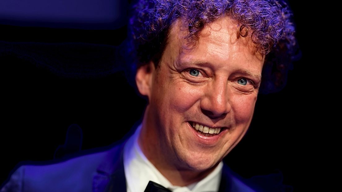Belangrijkste cabaretprijs gaat naar Jochem Myjer: 'Een onwijze oppepper in pittige en fysieke ...