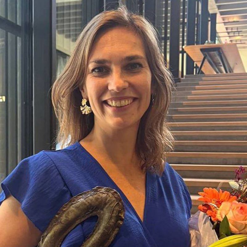 Eline Gerritsen is mbo-docent van het jaar - Omroep Gelderland