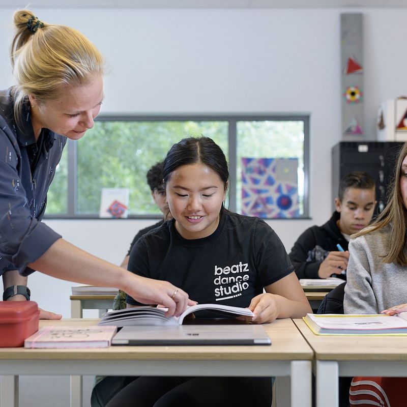 Lerarentekort houdt gemoederen bezig voor start schooljaar: 'Docenten ...