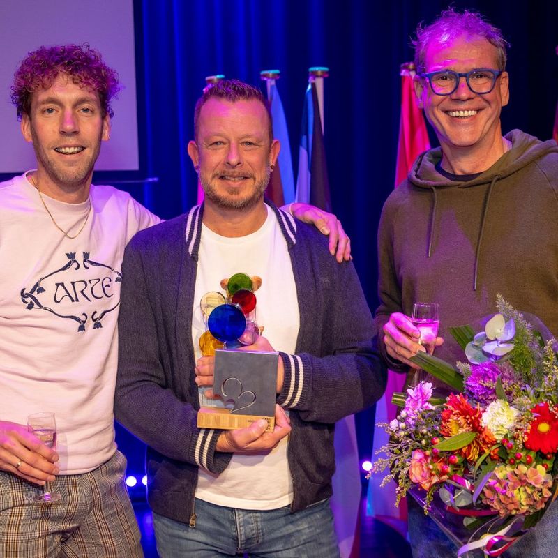 Utrecht Pride wint Annie Brouwer-Korfprijs: 'Hele stad wordt erbij ...