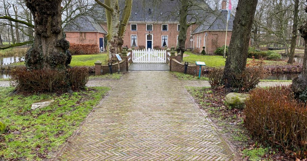 Havezate Mensinge en speelgoedmuseum Roden dicht als er geen extra geld ...