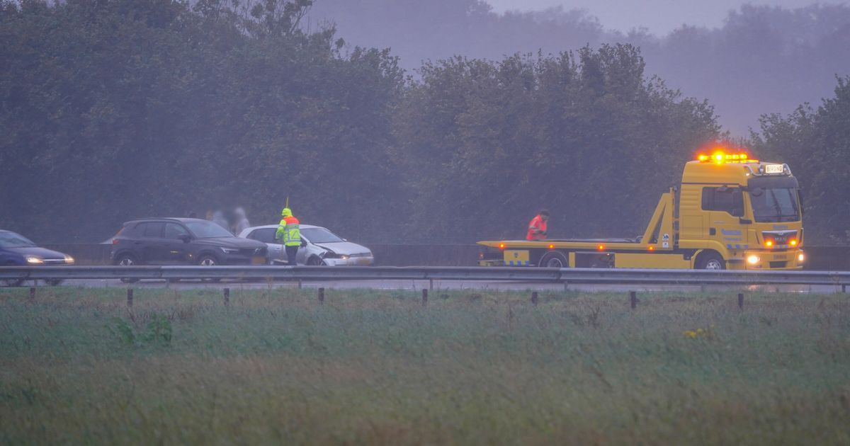 Verkeer kan weer doorrijden na ongeluk met twee auto's op A28 - RTV Drenthe