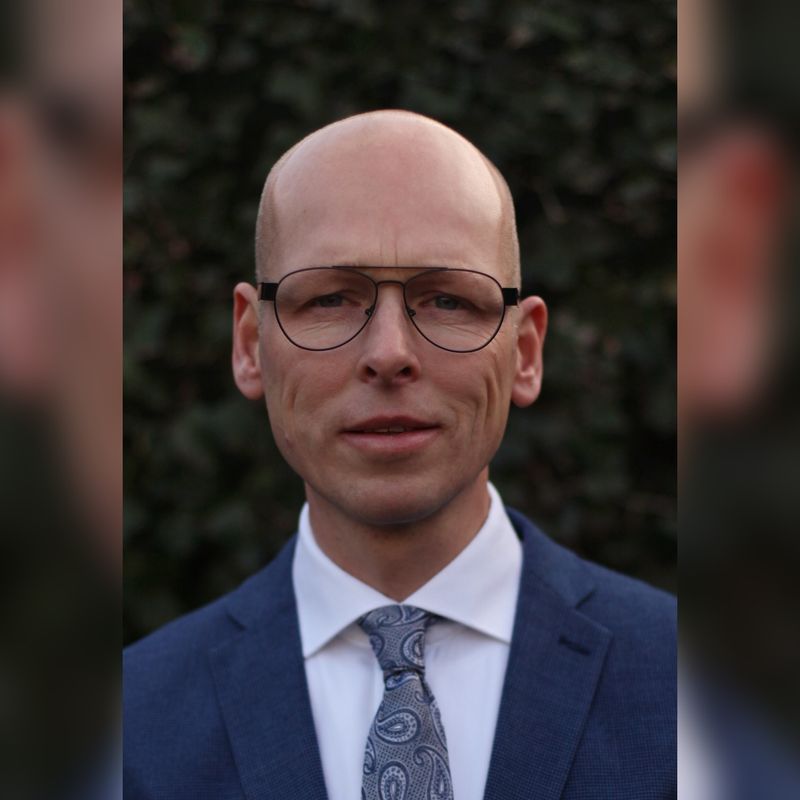 Both volgt Jaap Sinke op als wethouder in Reimerswaal - Omroep Zeeland