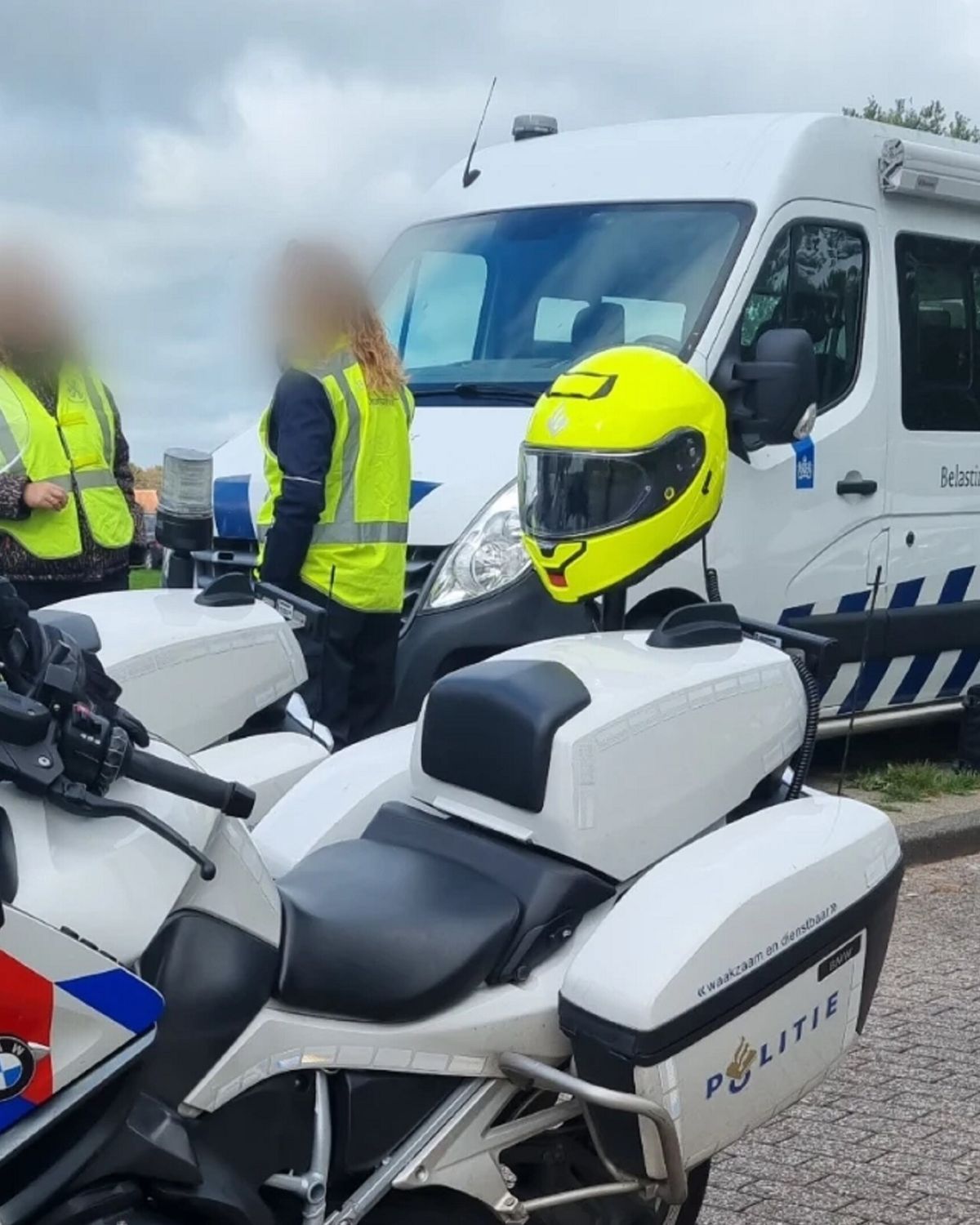 Grote verkeerscontrole bij Drachten: 32 bekeuringen, 368.000 euro geïnd ...
