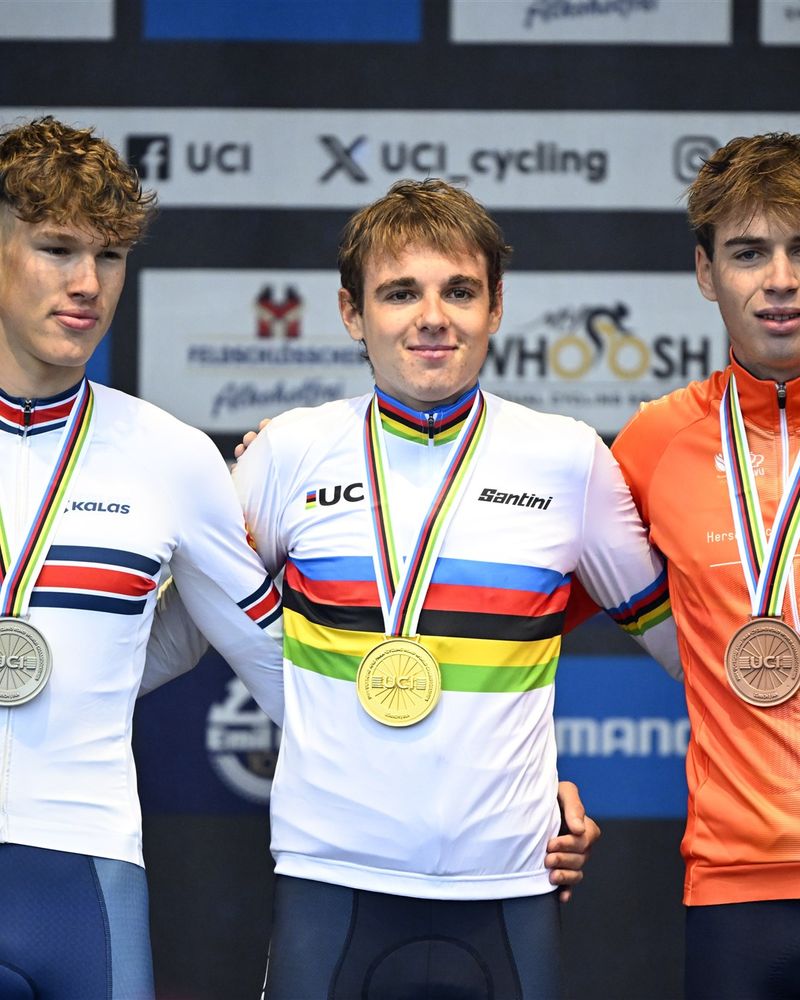 Senna Remijn op podium bij beloftenkoers Parijs-Roubaix - Omroep Zeeland