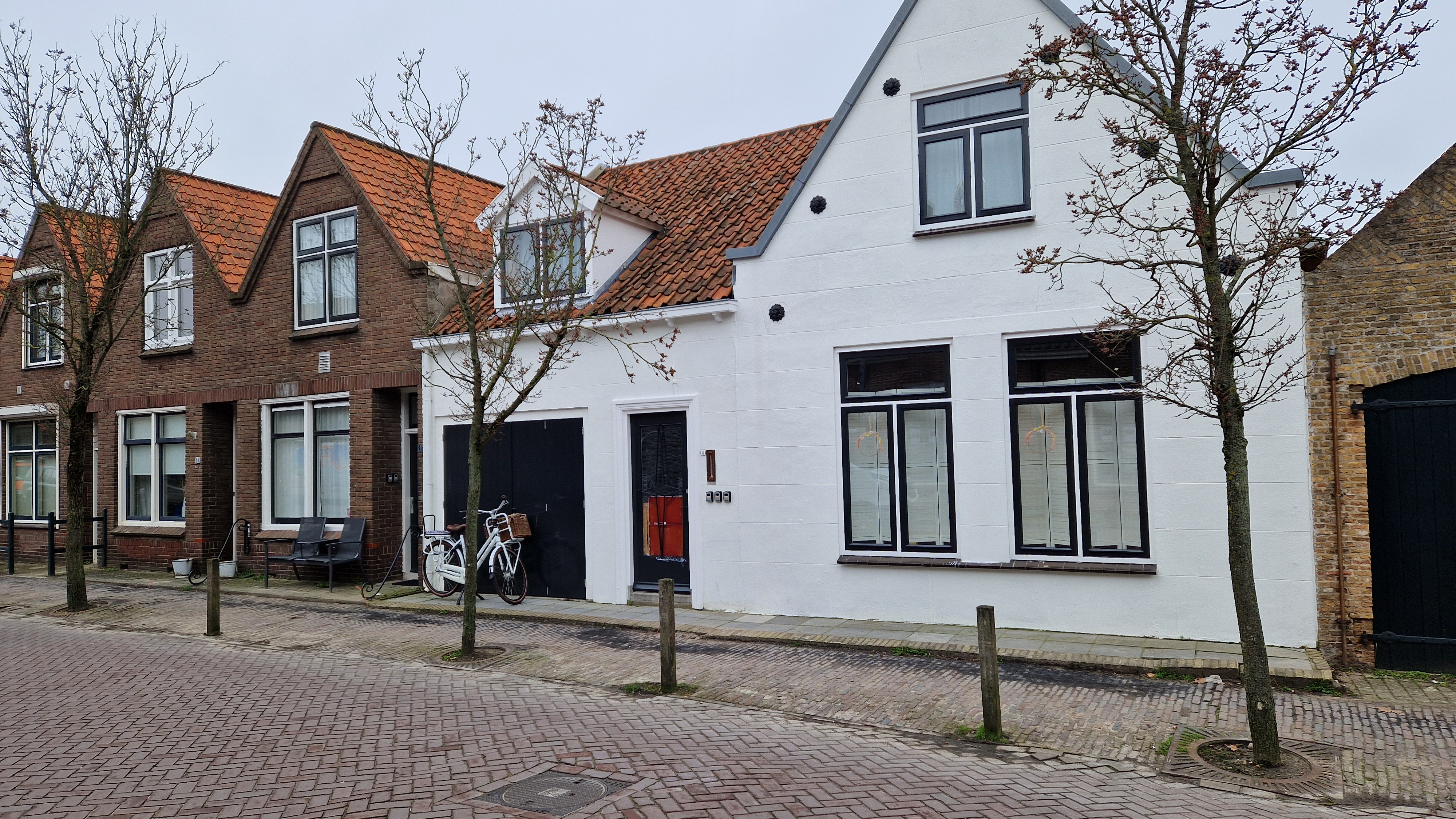 Onaangekondigd op de stoep en briefjes in de bus: inwoners Zierikzee ...