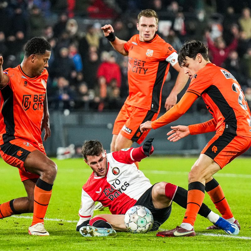 TERUGLEZEN: Feyenoord - FC Volendam (3-1) - Rijnmond