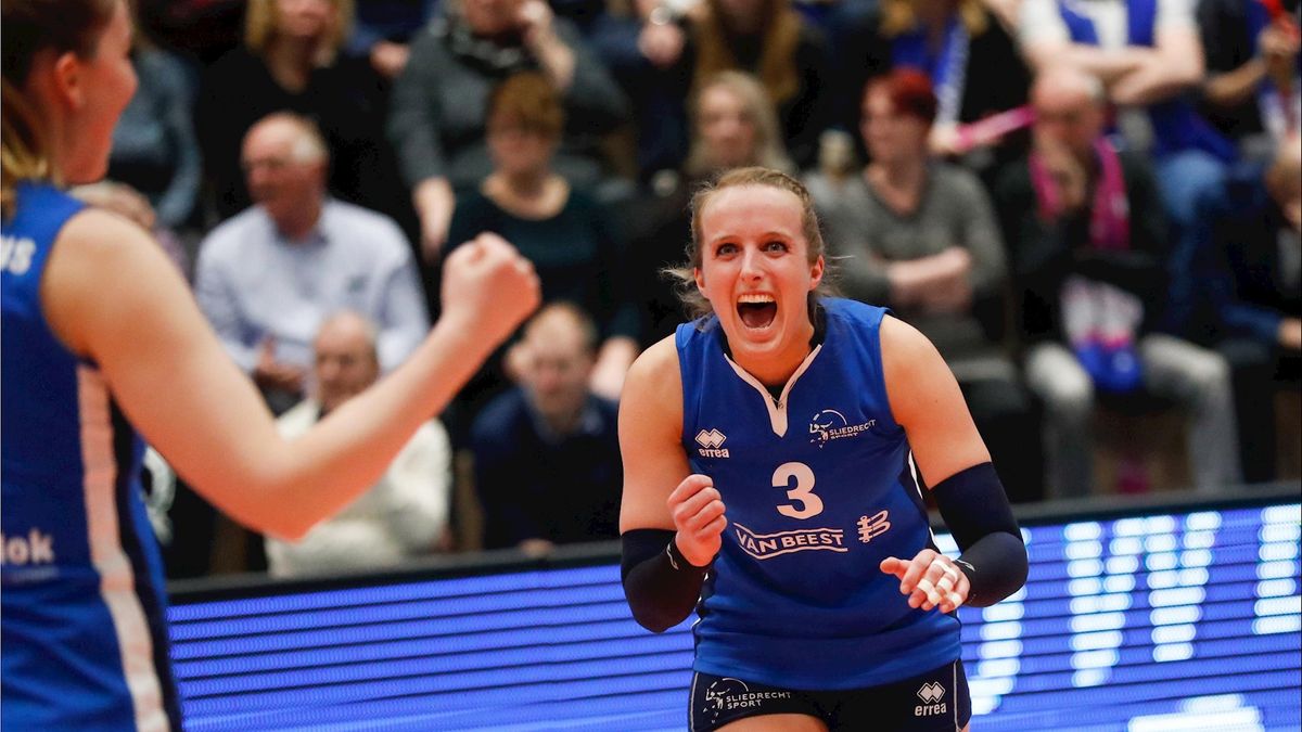 Regio Zwolle Volleybal haalt Esther Hullegie, Annelies Dokter naar ...