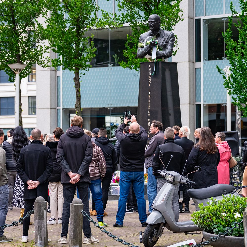 Stille tocht voor vermoorde politicus Pim Fortuyn: 'We herdenken een ...