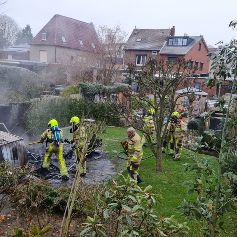 Brand in tuinkeet Kerkrade: gasfles geëxplodeerd - L1 Nieuws