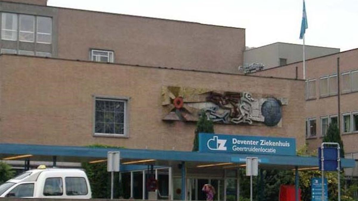 Oud complex Deventer Ziekenhuis wordt monument - Oost