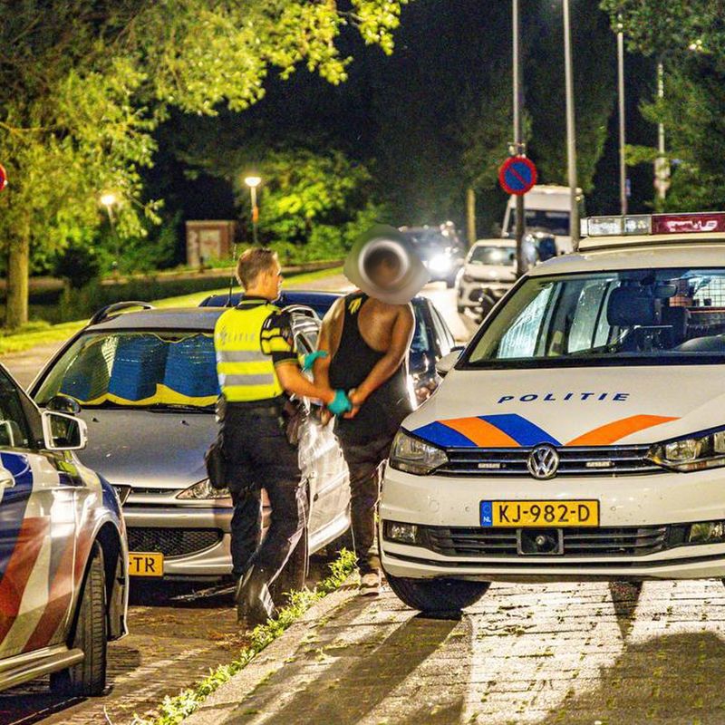 Gewonde en aanhouding na steekpartij in woning in Stad - RTV Noord