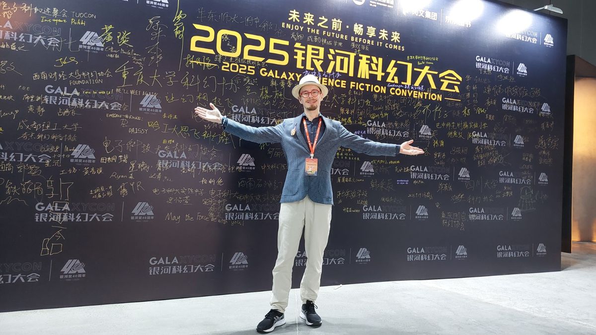 Roderick uit Deventer wint met zijn sciencefictionboek Chinese ...