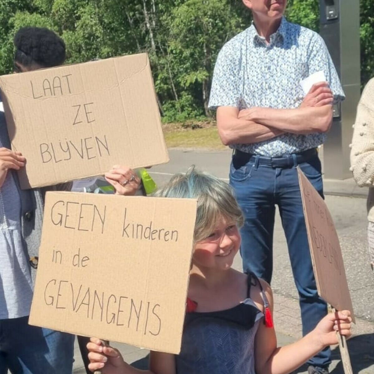 Nigeriaans gezin uit Emmen dreigt na negen jaar uitgezet te worden: 'Opgepakt zonder afscheid te ...