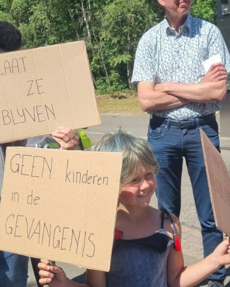 Nigeriaans gezin uit Emmen dreigt na negen jaar uitgezet te worden: 'Opgepakt zonder afscheid te ...