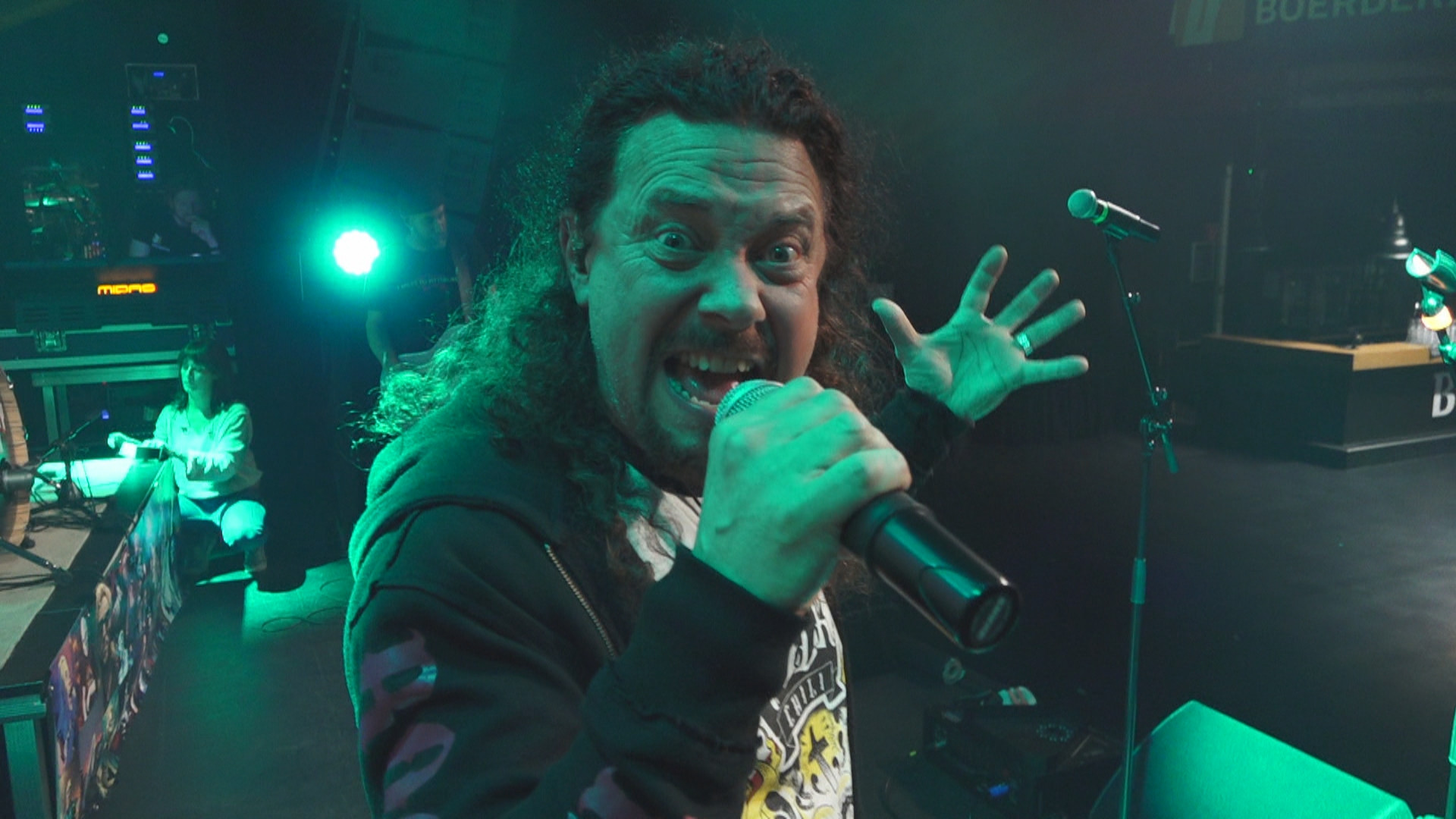 Nederlandse topmuzikanten spelen rockklassiekers tijdens Rock Party Of ...